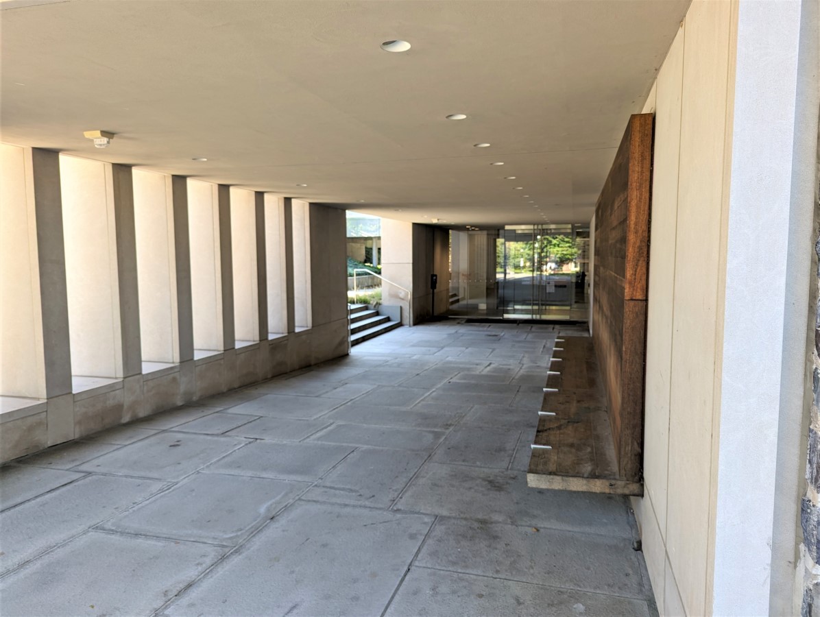 Louis A. Simpson International Building | AccessAble