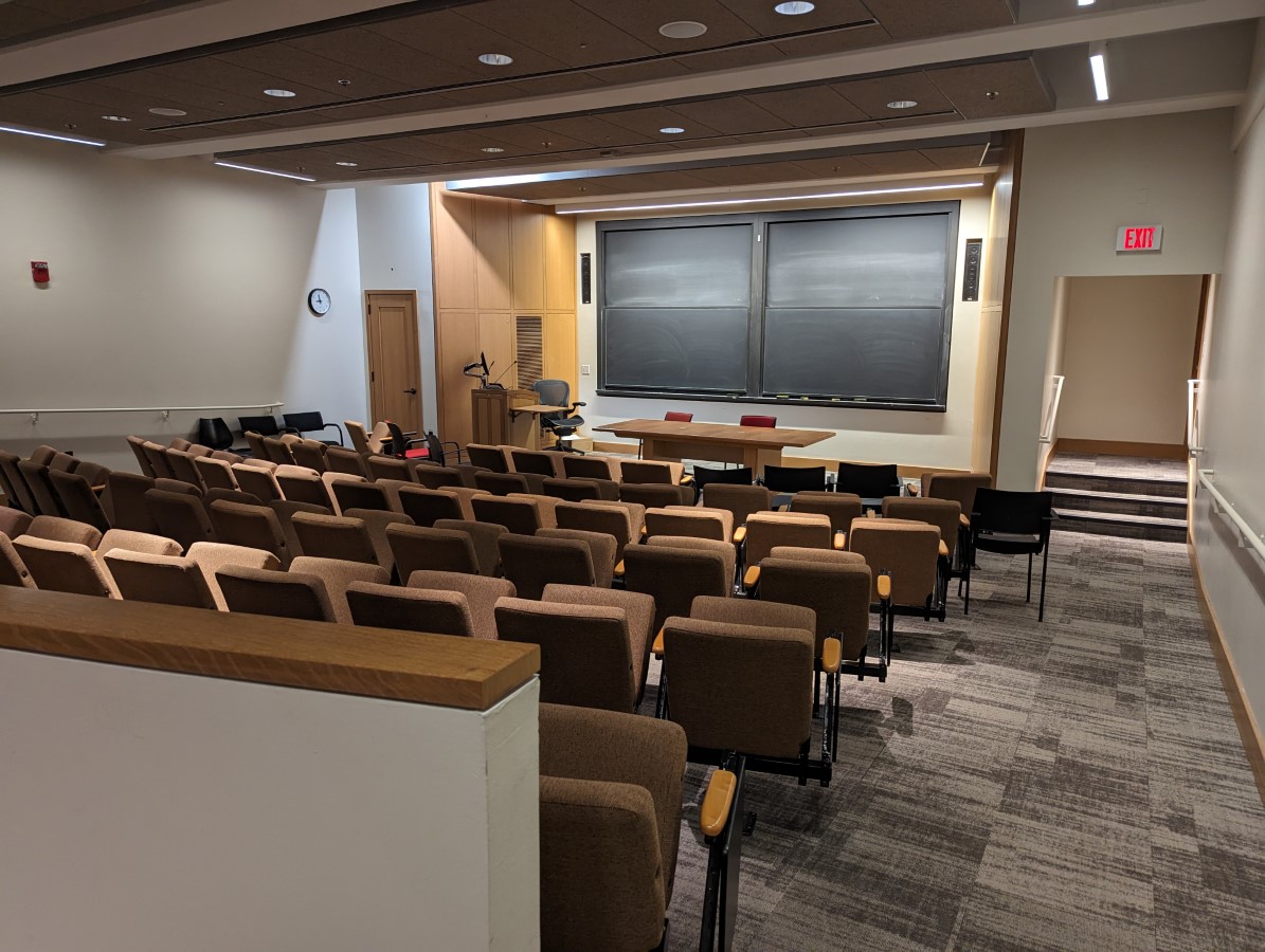 East Pyne Hall - Room 010 | AccessAble