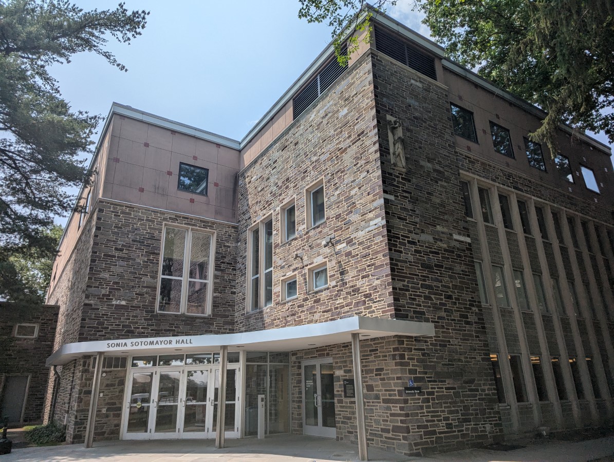Princeton University Store - University Place | AccessAble
